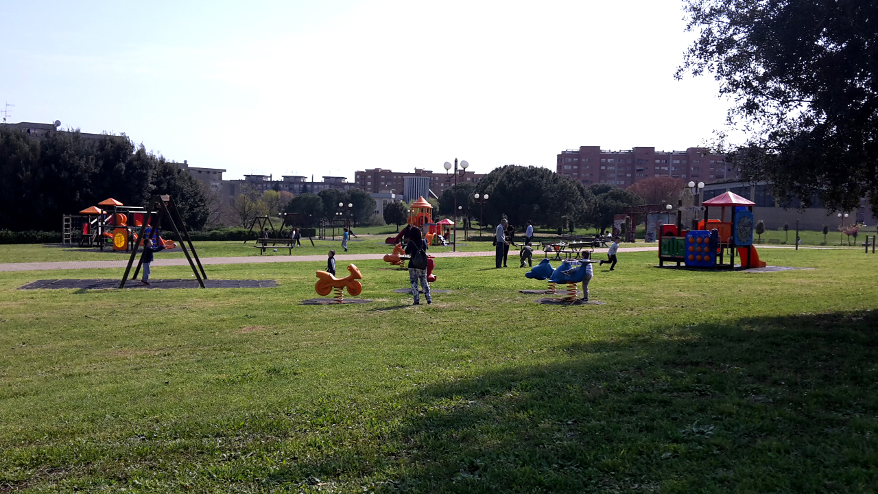Cisterna, 30 nuovi lecci nel parco Giovanni Paolo II – Mondoreale
