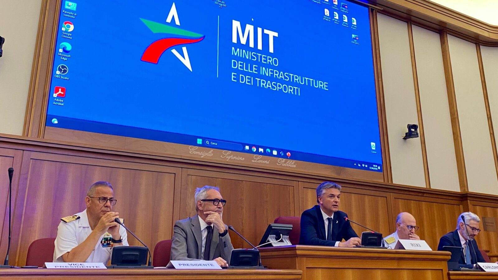 ROMA | Sicurezza marittima, il vice ministro Rixi presiede la riunione ...